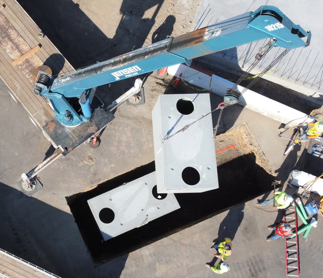 Traffic Rated Sand-Oil Interceptor - 750 gal - End Access | Jensen Precast