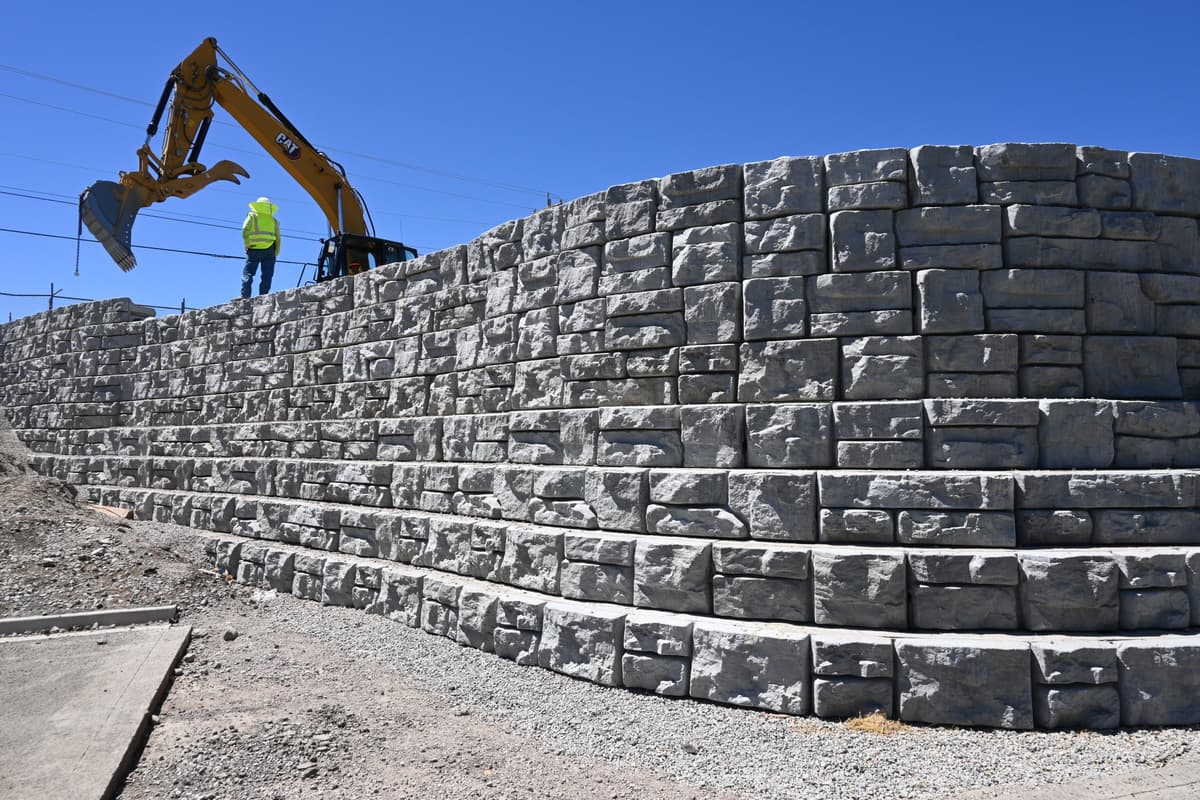 Redi-Rock Retaining Wall Level Sets New Hyatt Place | Jensen Infrastructure